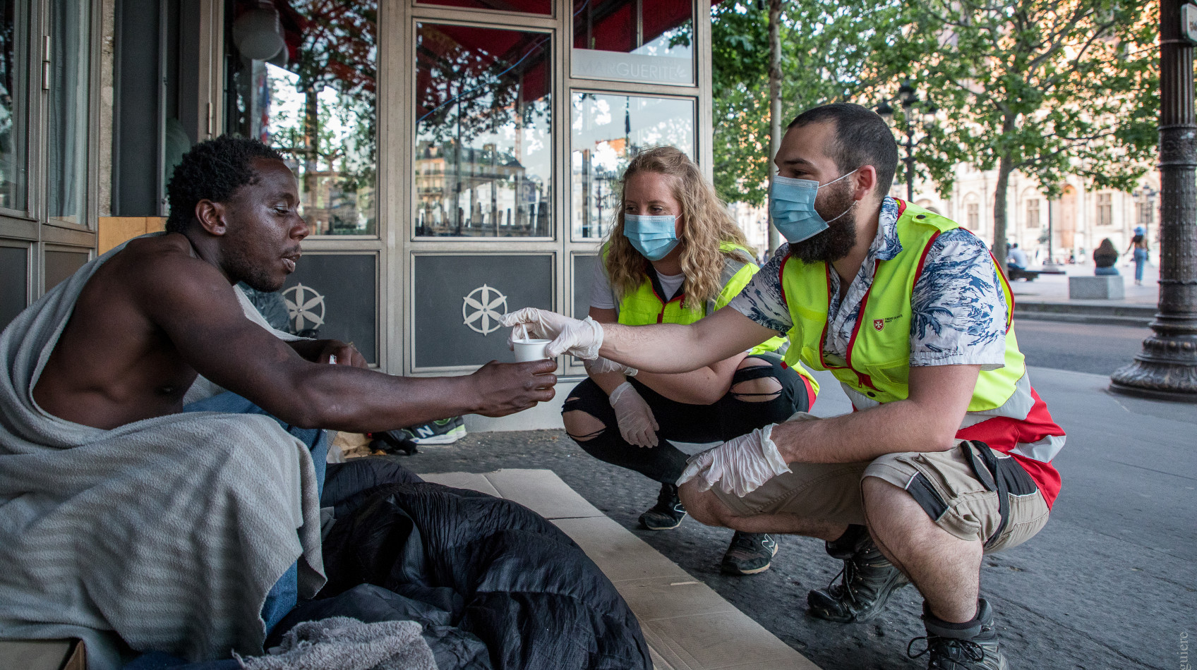 Aider les démunis - Ordre de Malte France